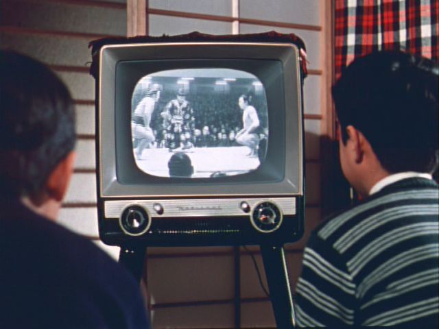 Obesos y desnutridos: Los hijos de la televisión - La Ruta Macguffin